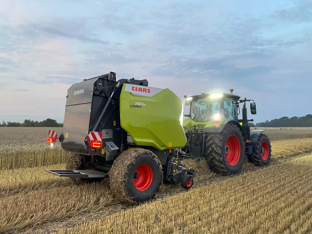 Claas stellt neue Rundballenpresse Cerex 780 RC vor | profi