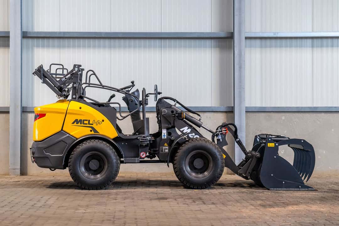 MCL-Lader von Mecalac mit flexiblem Dach | profi