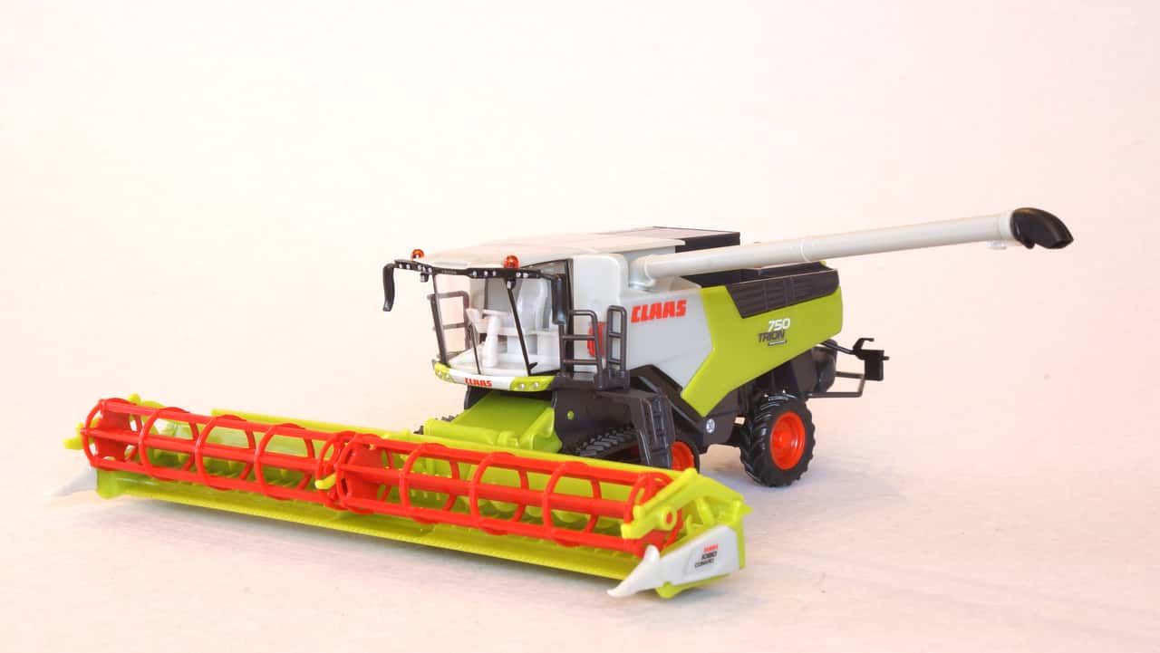 Claas Trion 750 TT als Landtechnikmodell