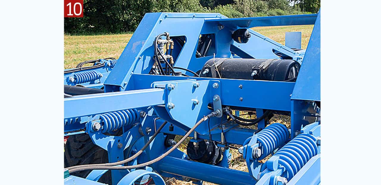 Flachgrubber Lemken Koralin 9 KU: Breite Schare für breite Masse